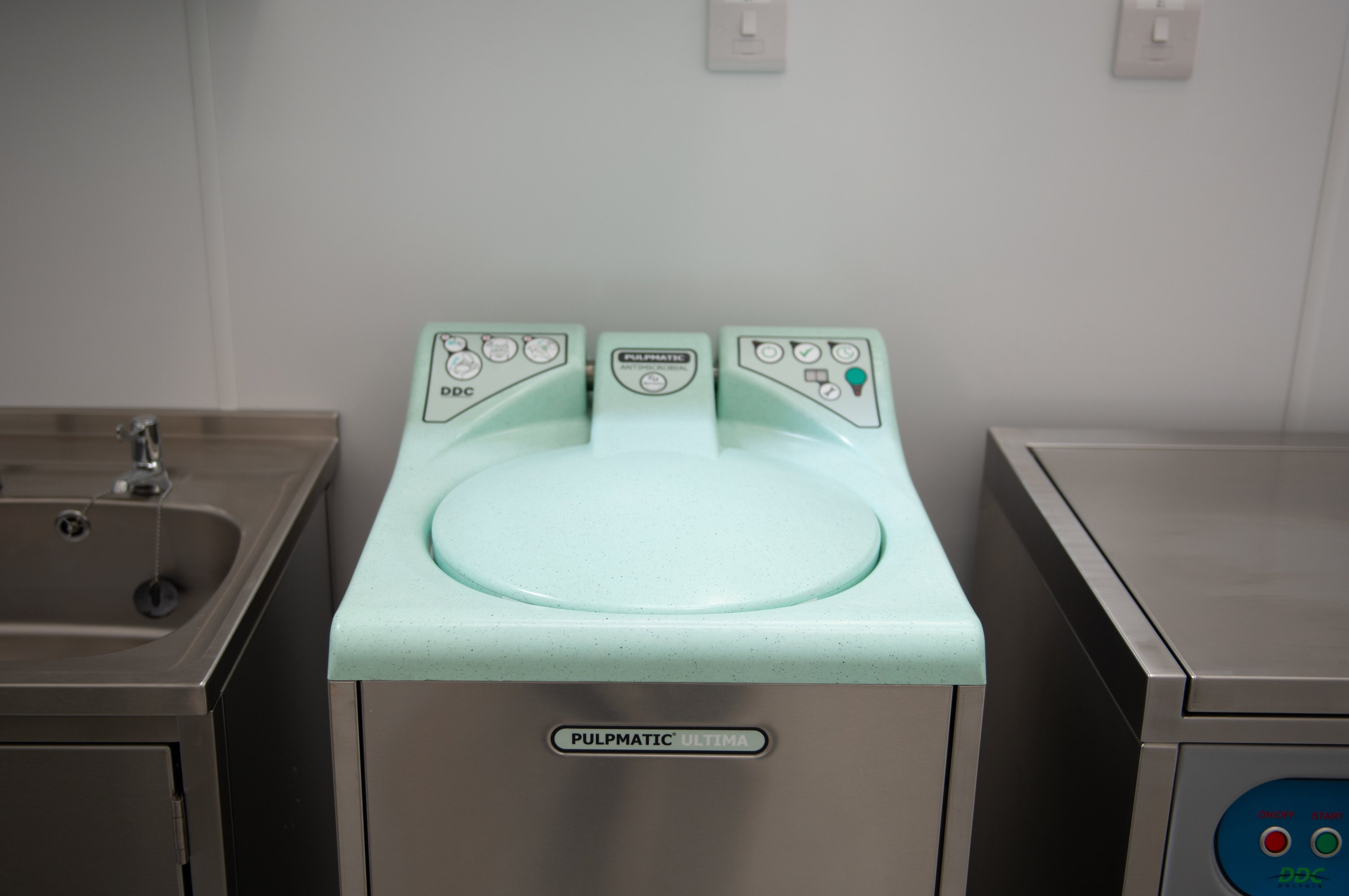 Pulpmatic Ultima | Medical Pulp Macerators | DDC Dolphin